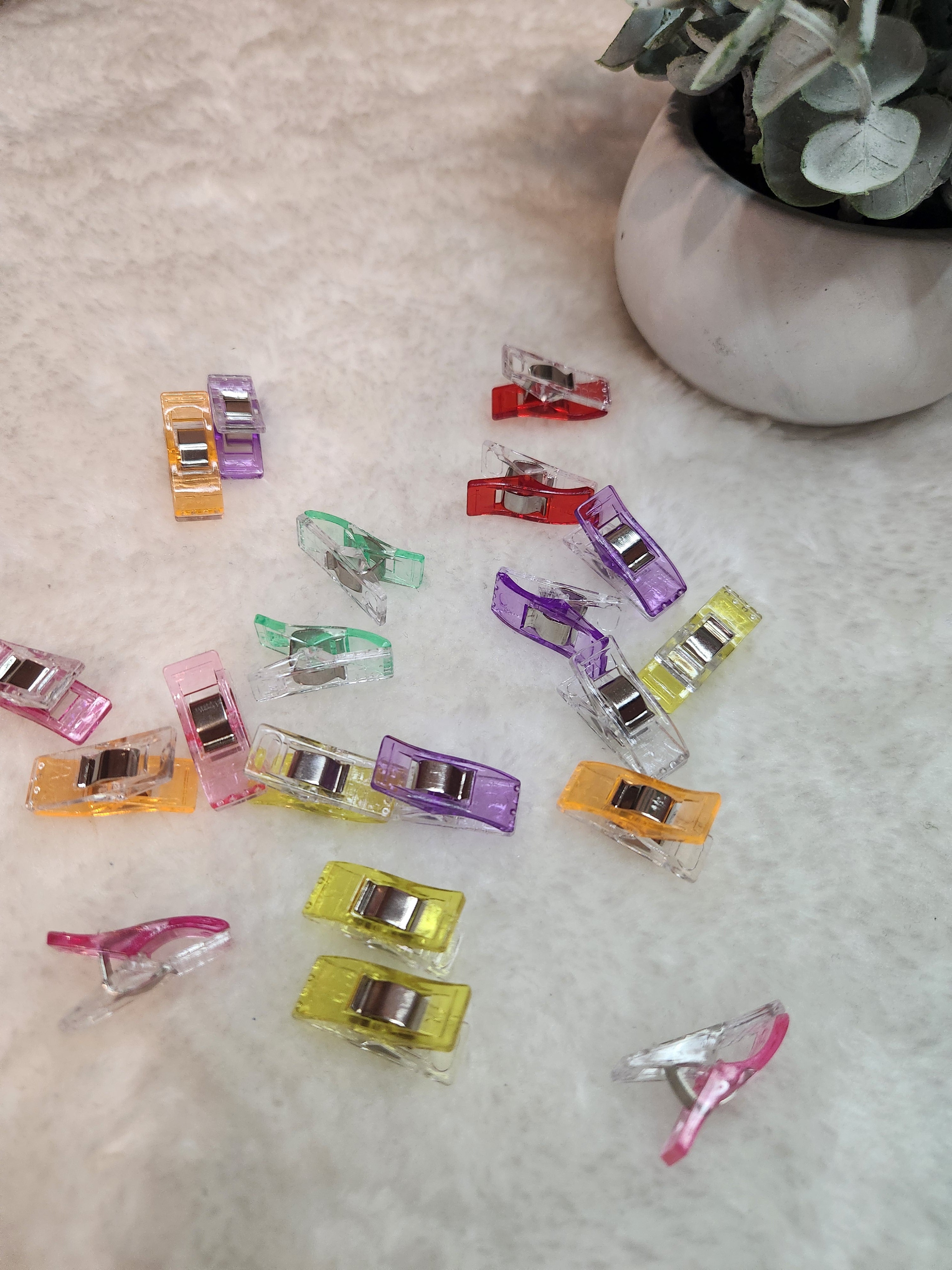 Sewing Clips - 5 Count – The Fabric Collective